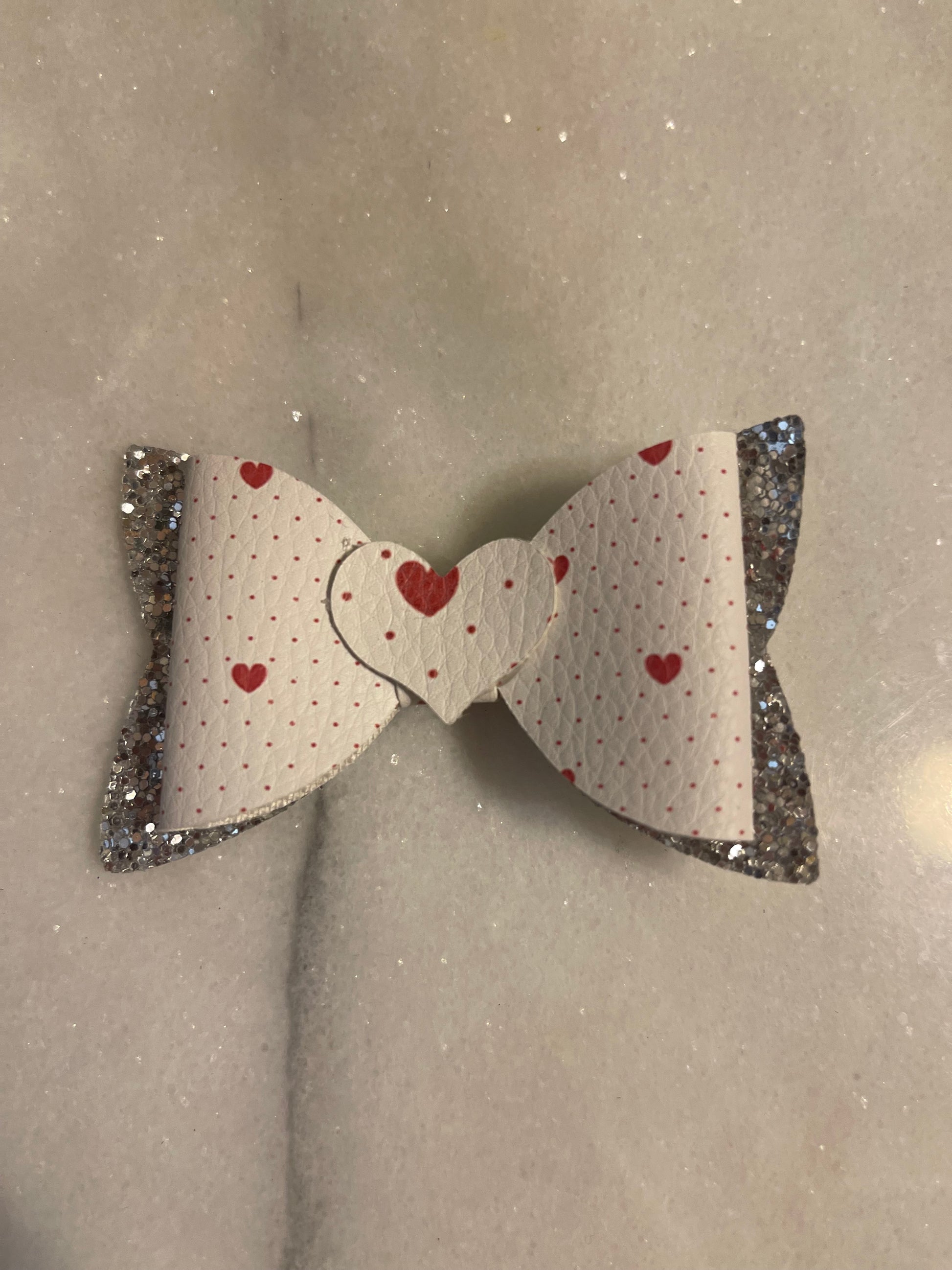 Silver/White Heart Bow – Unique Darling Creations